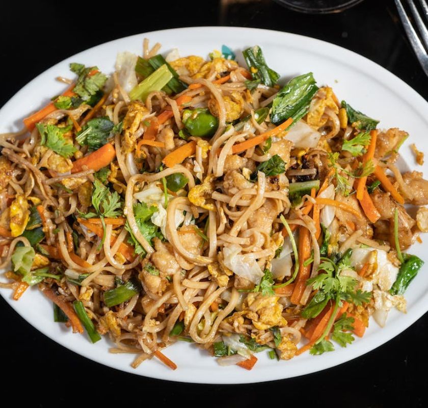 Koreanska nudlar med kycklingfärs